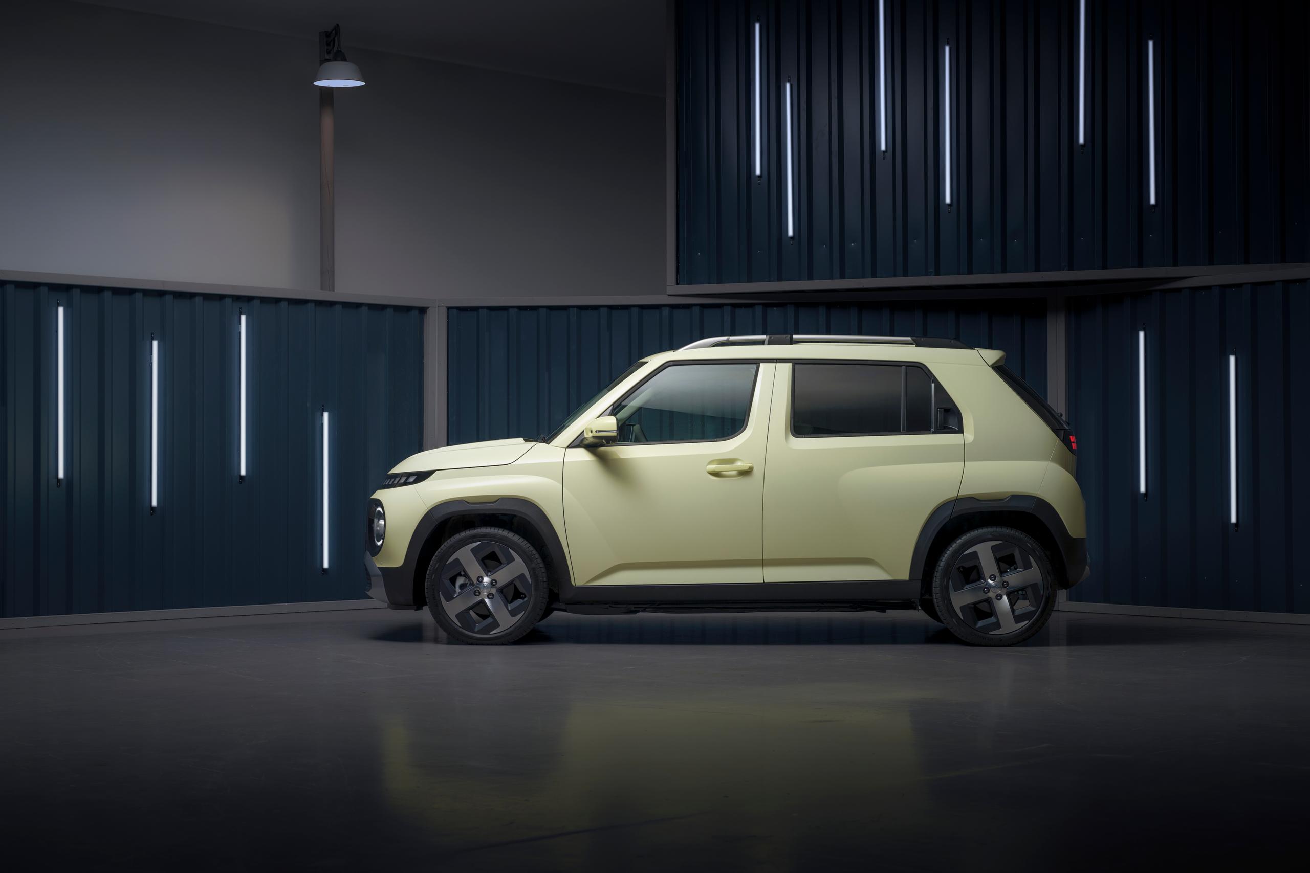 Hyundai INSTER: New A-Segment Sub-Compact EV Delivers Unique Design ...