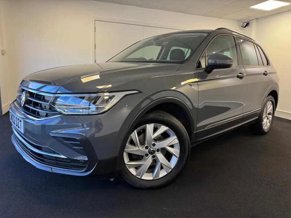 Volkswagen Tiguan Life, finished in stunning Dolphin Grey. Available to ...