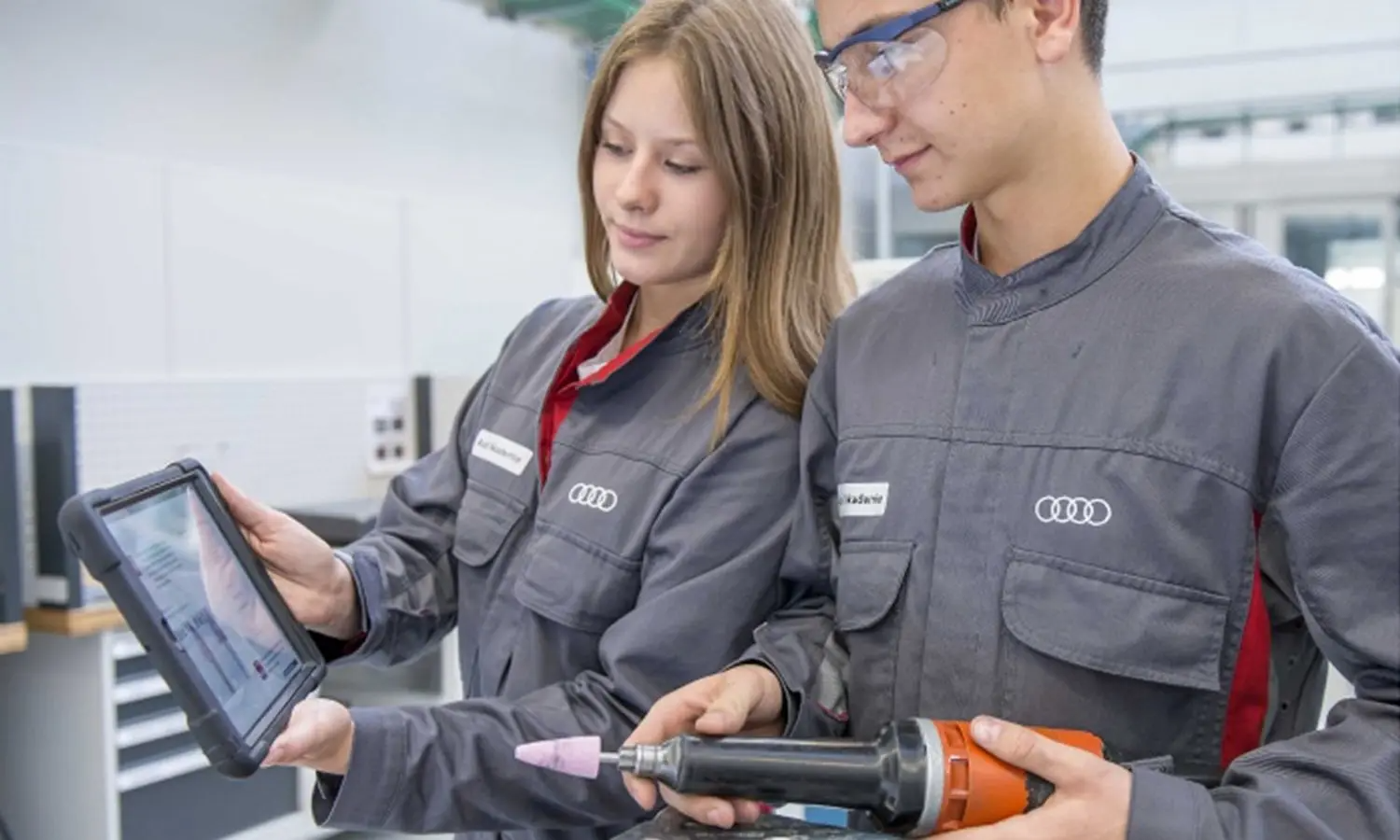 Maintenance & Care | Swansea, Bridgend, Neyland | Sinclair Audi