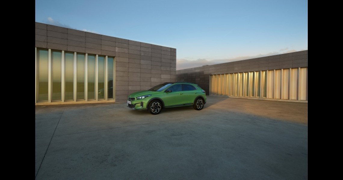 Kia XCeed gets refreshed design, enhanced tech and powerful GT-line trim