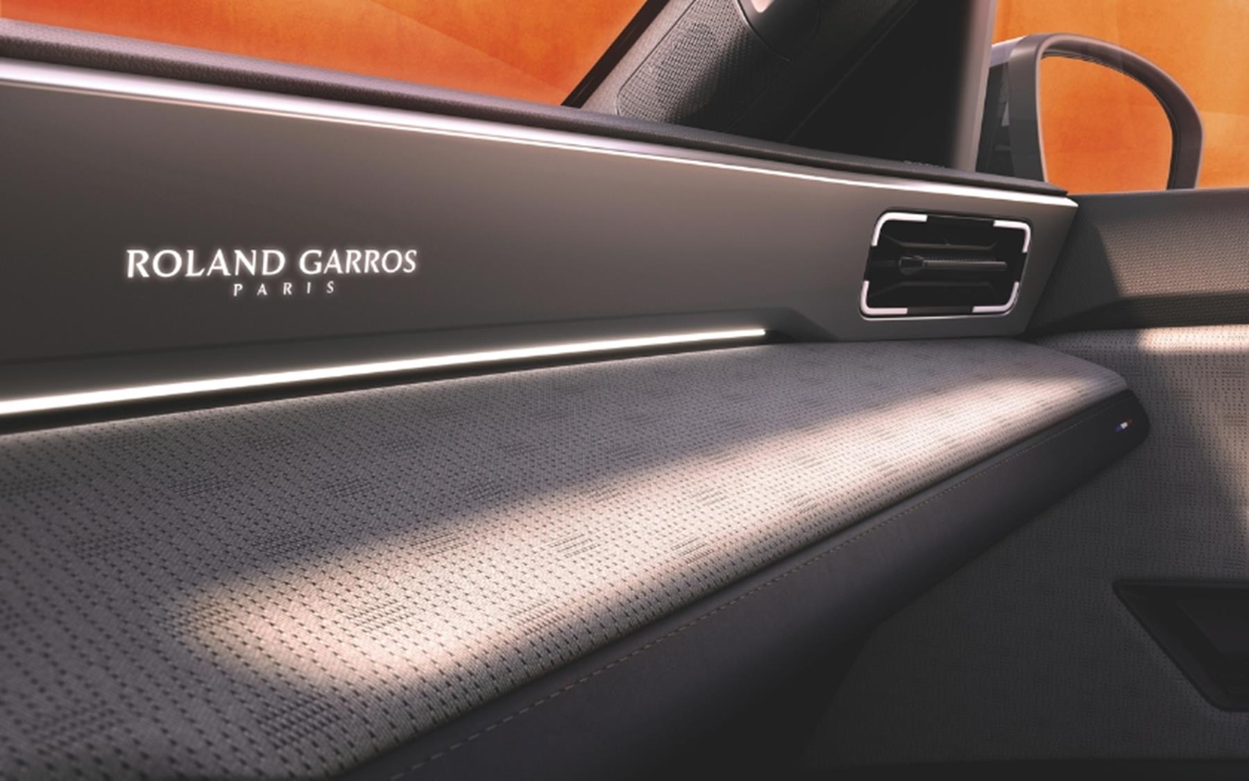 New Renault 5 PCP Deals | Renault 5 Electric Cars For Sale