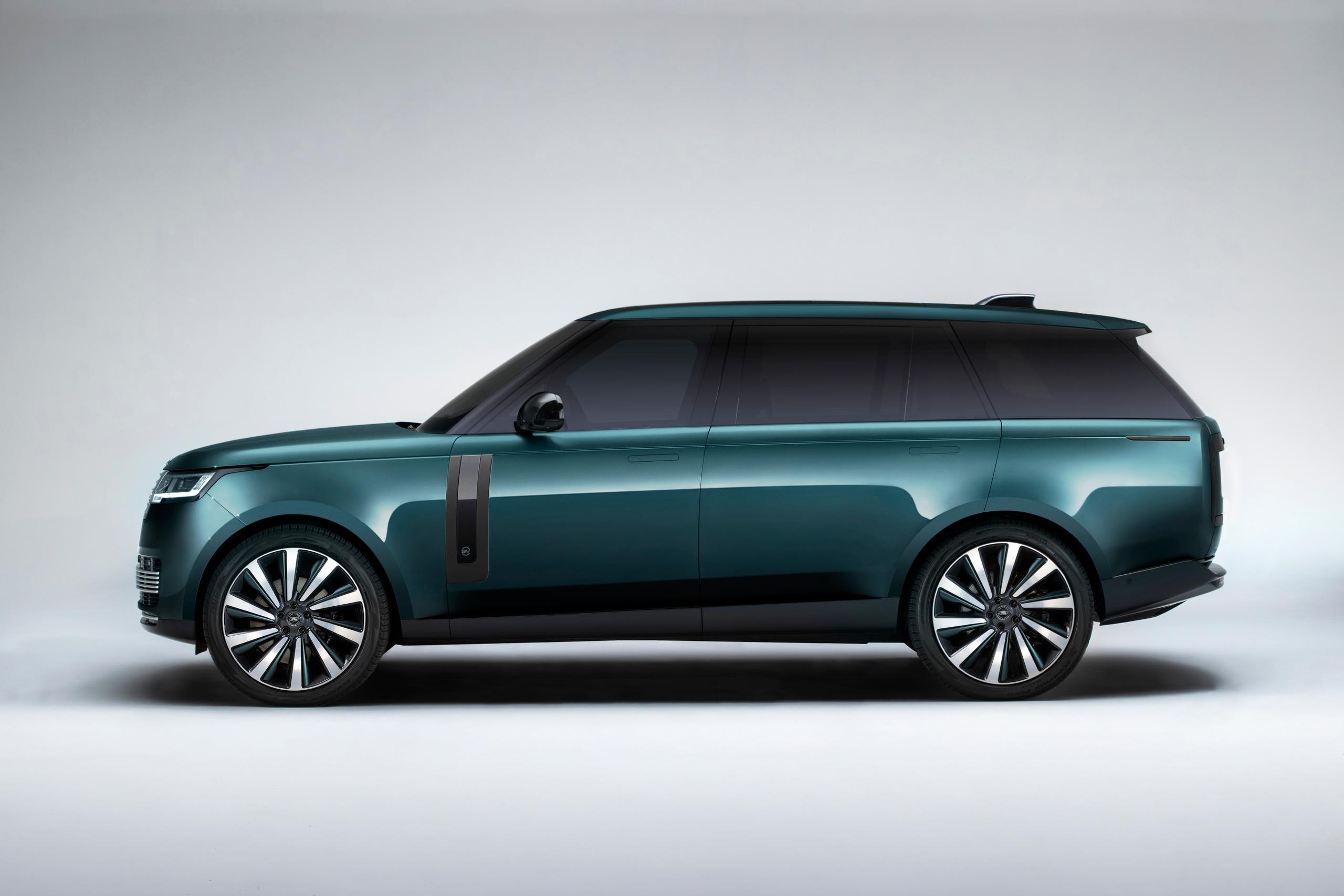 Range Rover Offers New SV Bespoke Service | Roger Young