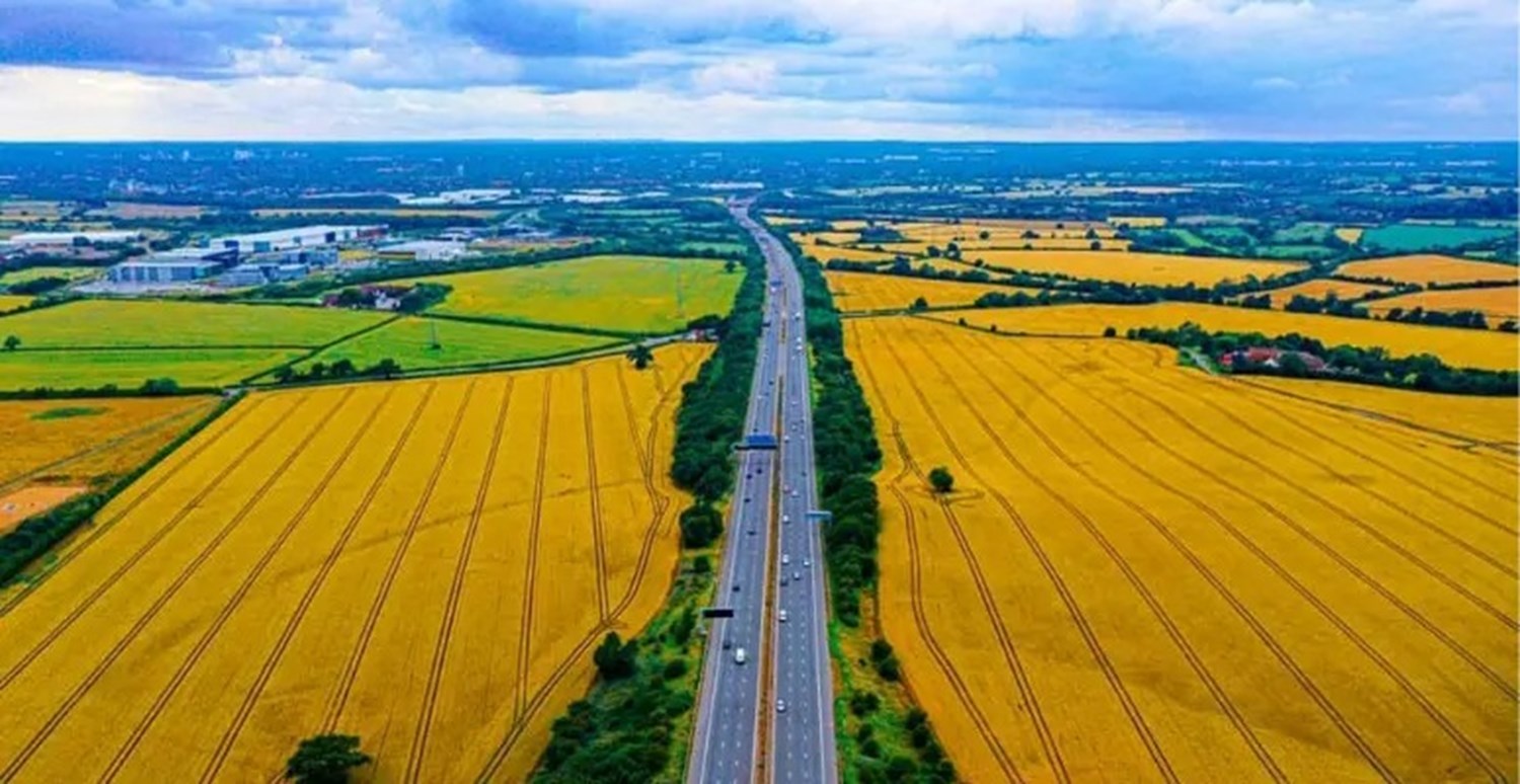 Motorway Driving in the UK | Buckinghamshire | Aylesbury Motor Group