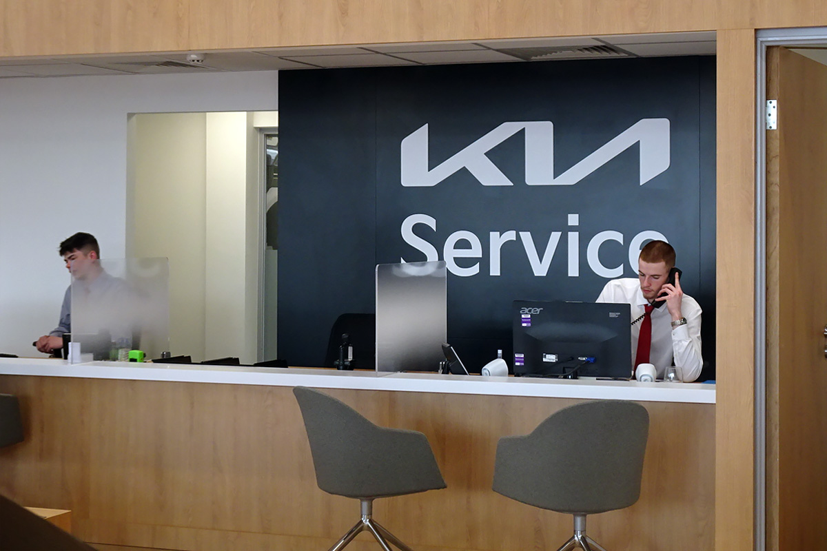 FJ Chalke Kia in Yeovil | How to Find & Contact Us