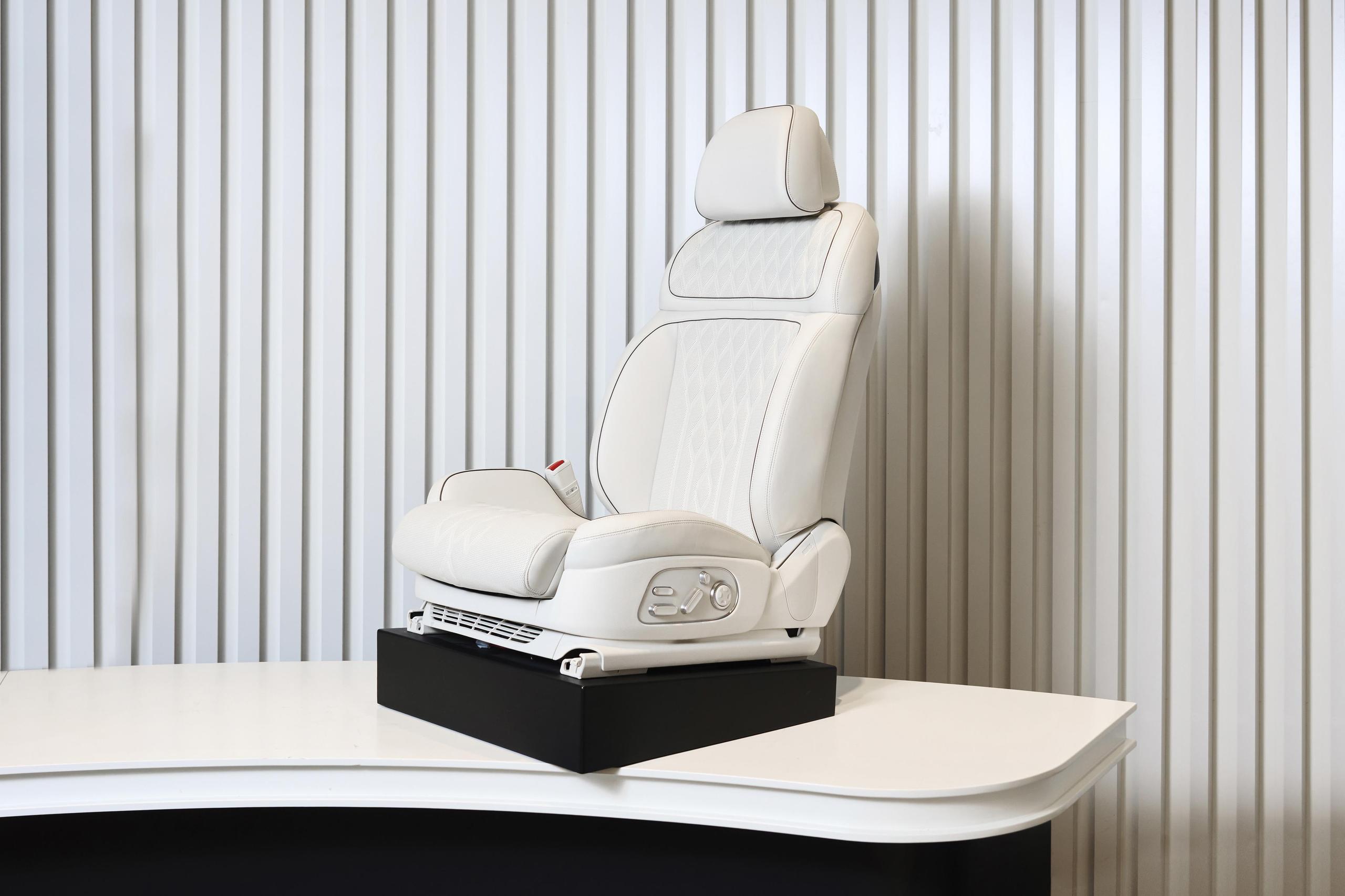 Genesis Has Your Back: Ergo Motion Seat Technology Approved By Leading ...