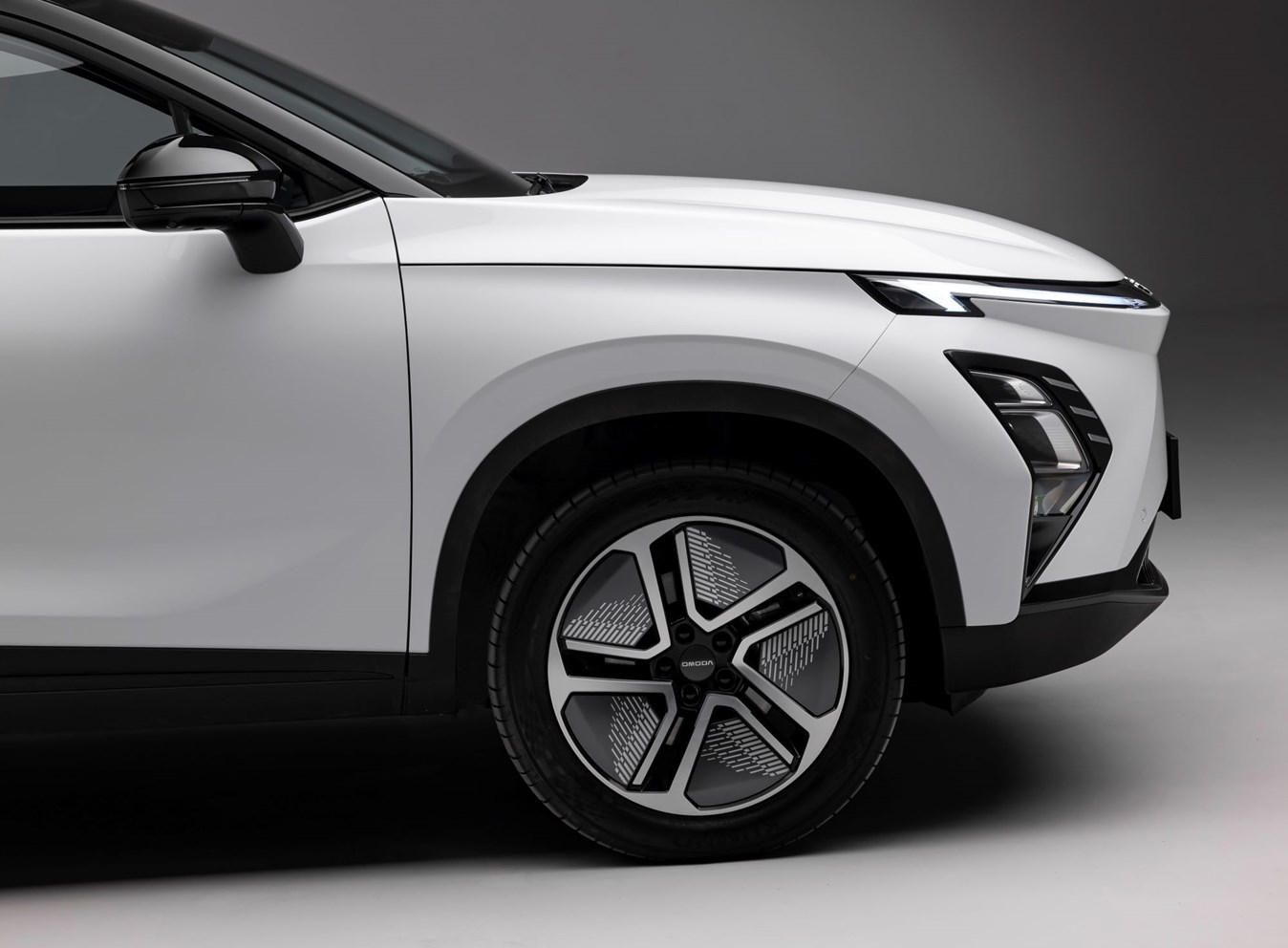 OMODA E5 | Kettering | Richard Sanders OMODA