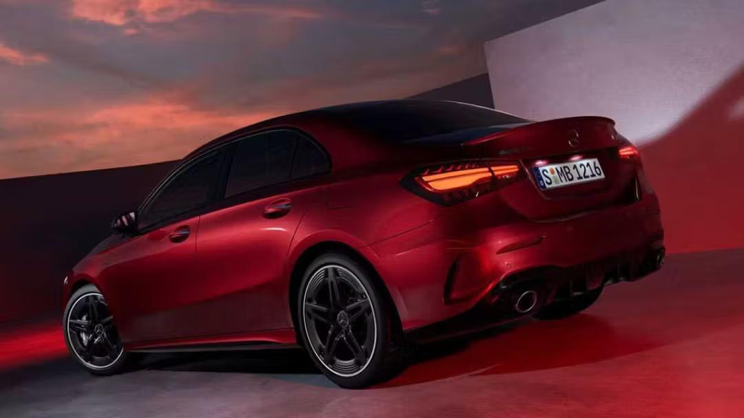 Mercedes-Benz A-Class Review & Ultimate Buyers Guide | Sinclair