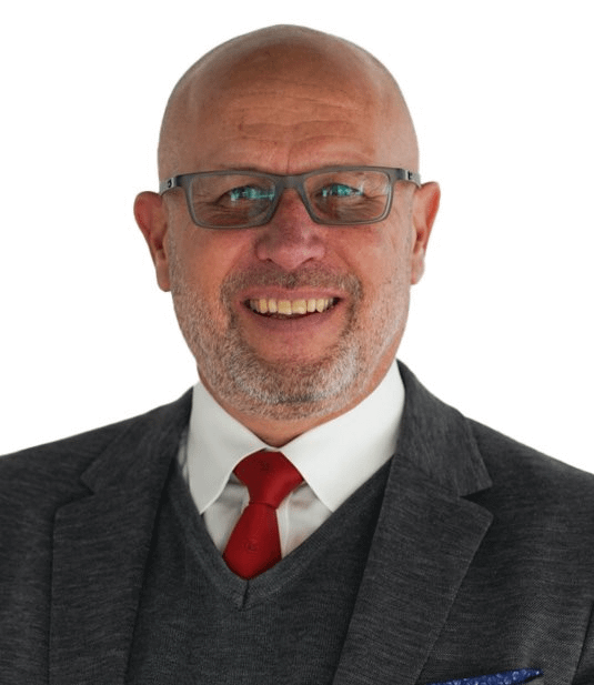 Meet The Team at FJ Chalke & Vale Motors | South West England