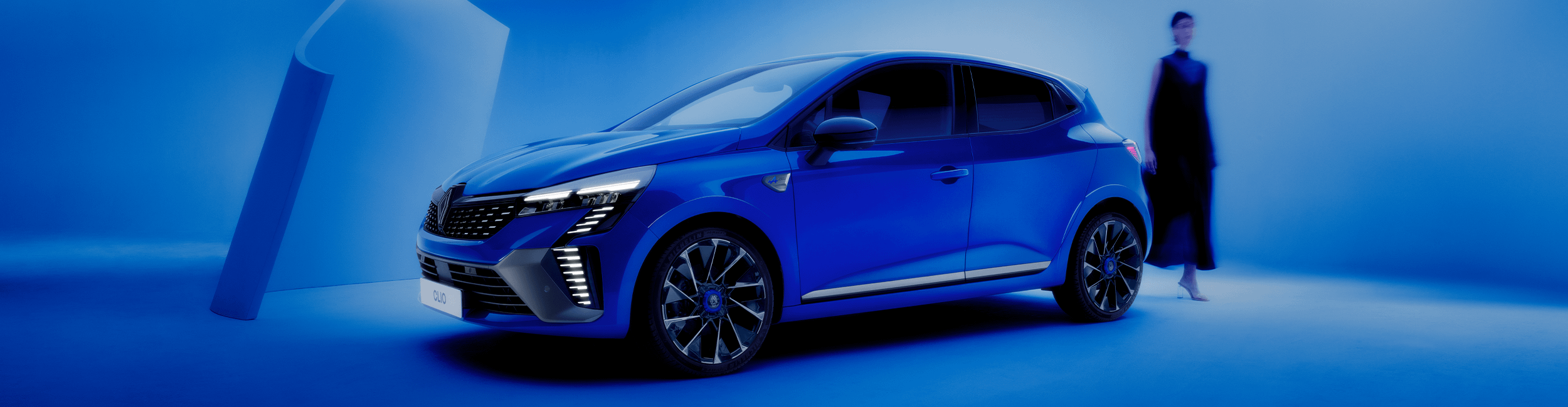 Renault Service Complete Guide to Maintenance & MOT | Platinum