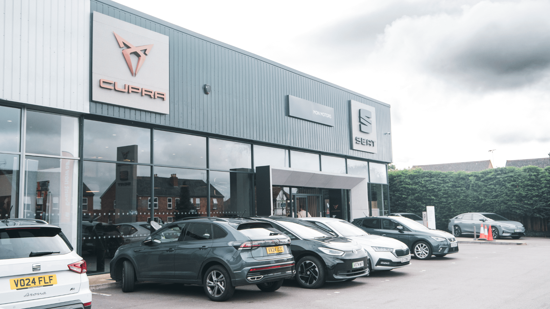 Buy A SEAT Service Plan Online | Mon Motors