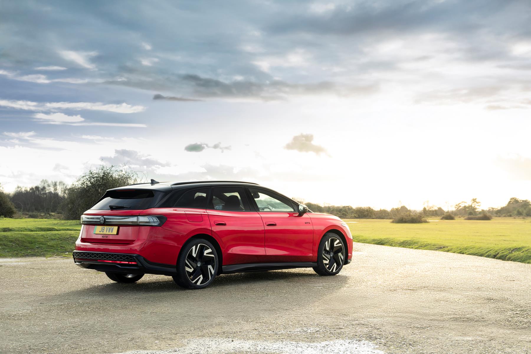 New Volkswagen ID7 Tourer | South Wales | Sinclair Volkswagen