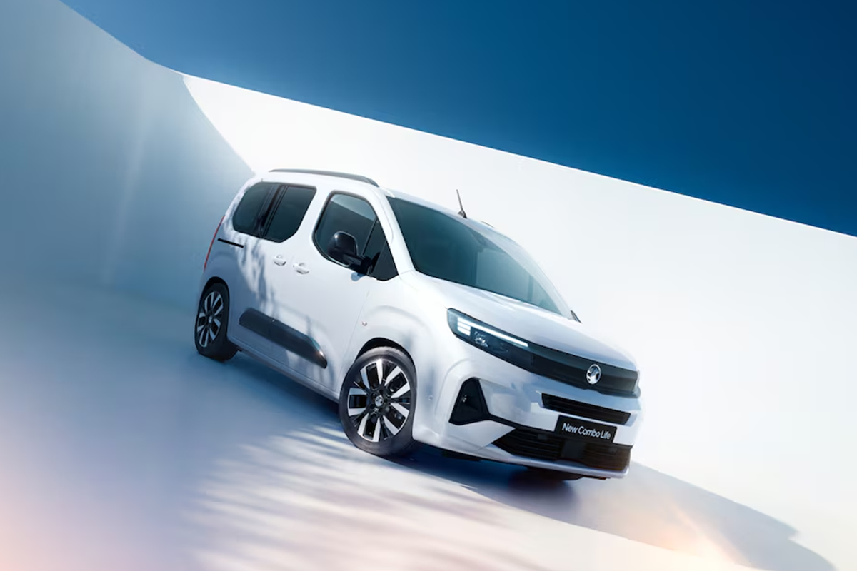 New Vauxhall Combo Life Electric Frontera For Sale In Trowbridge
