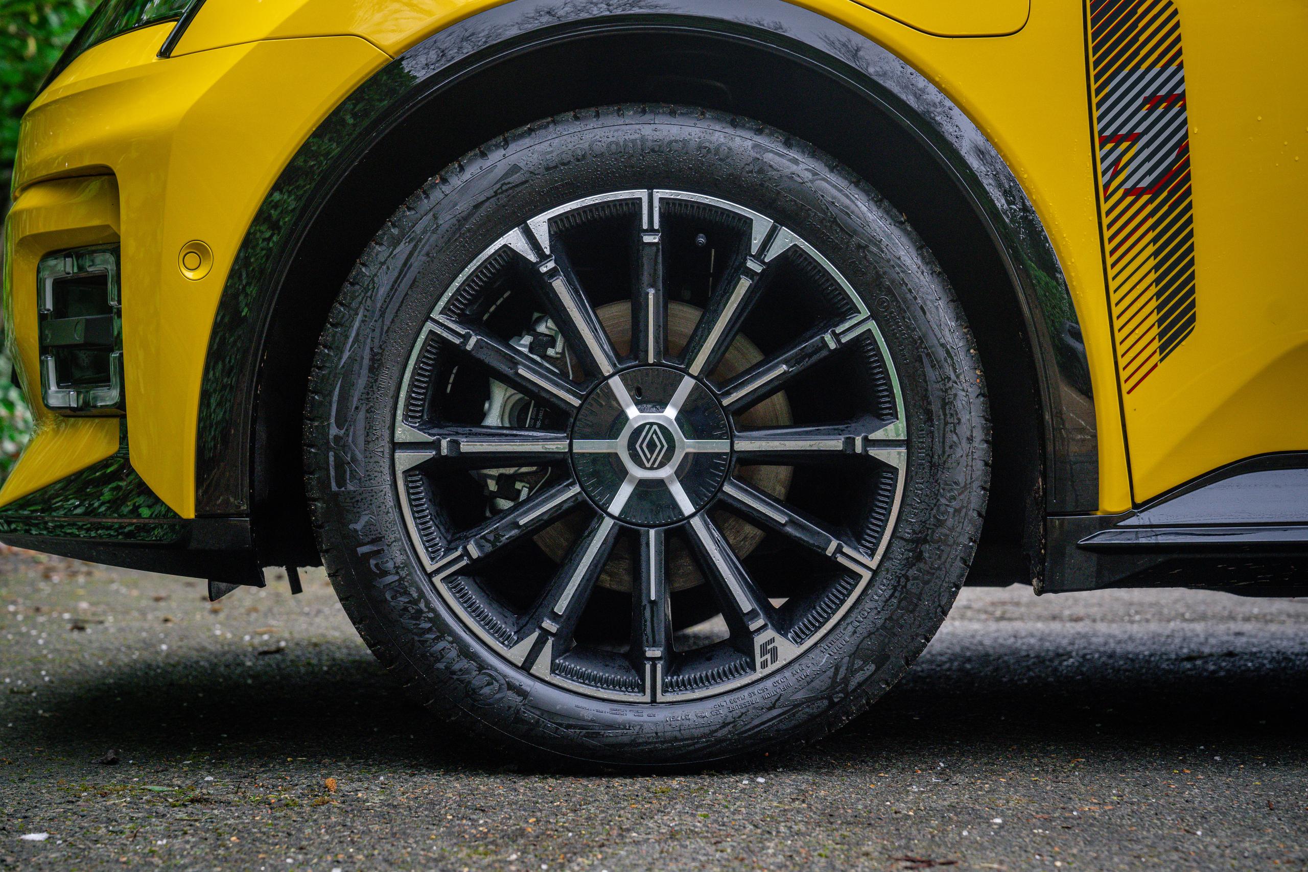 New Renault 5 | Cardigan, Neyland & Carmarthen | OC Davies