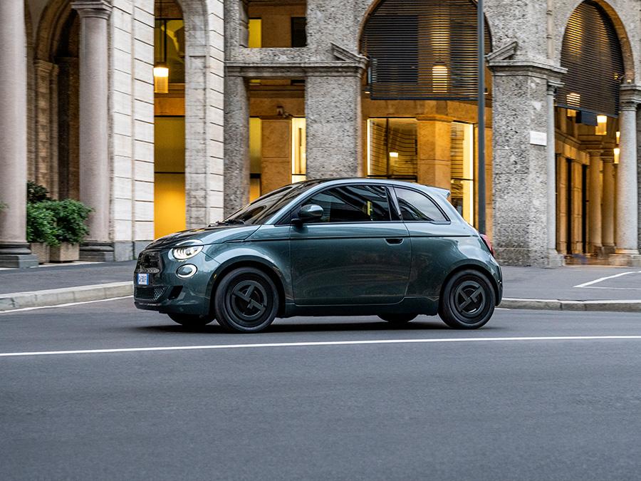 FIAT 500e Giorgio Armani