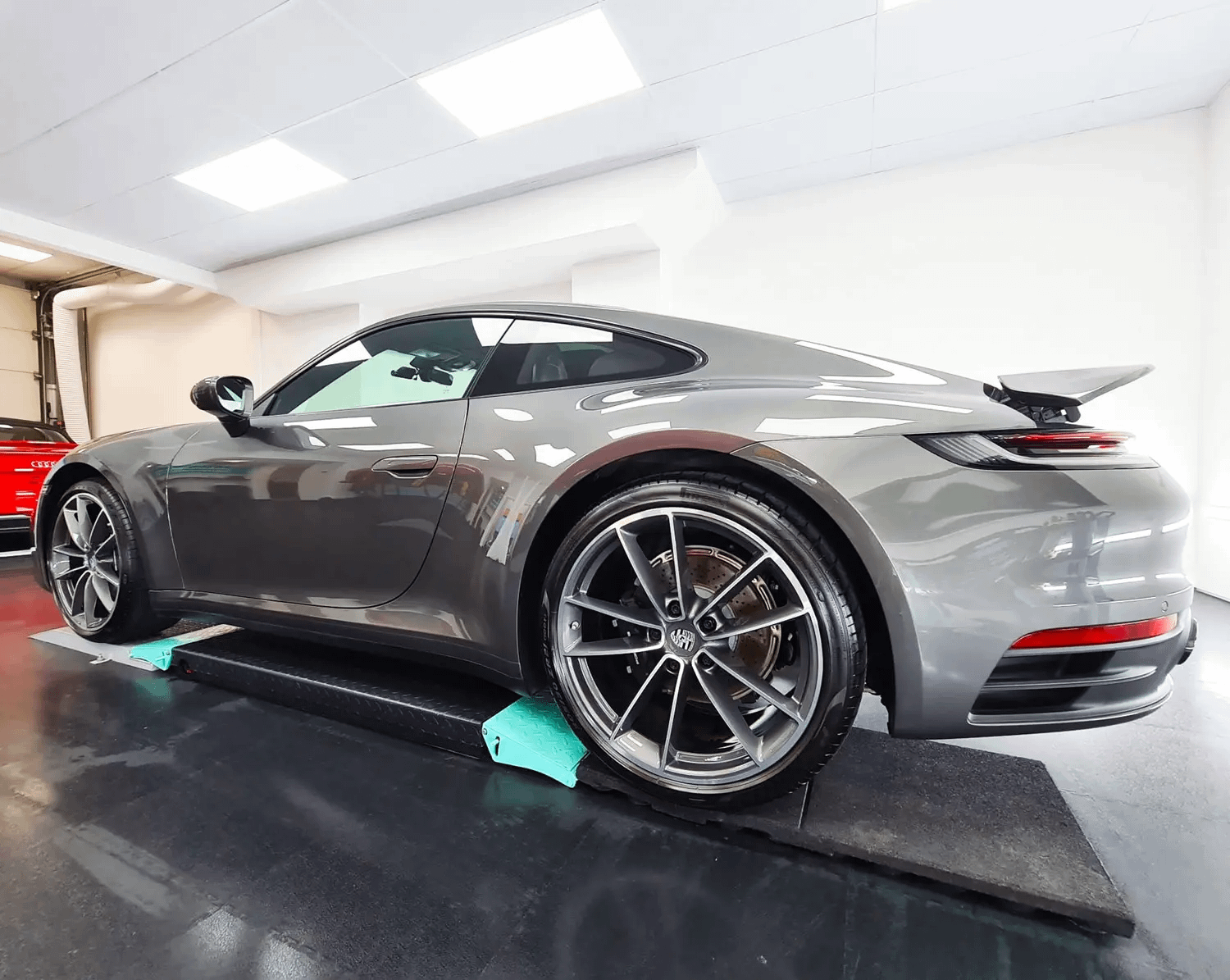 Luxury Car Paint Matching - Seamless Repair & Finish | M&A Coachworks