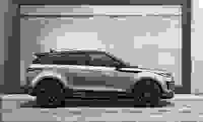 Explore Land Rover Range Rover Offers at Roger Young, Saltash