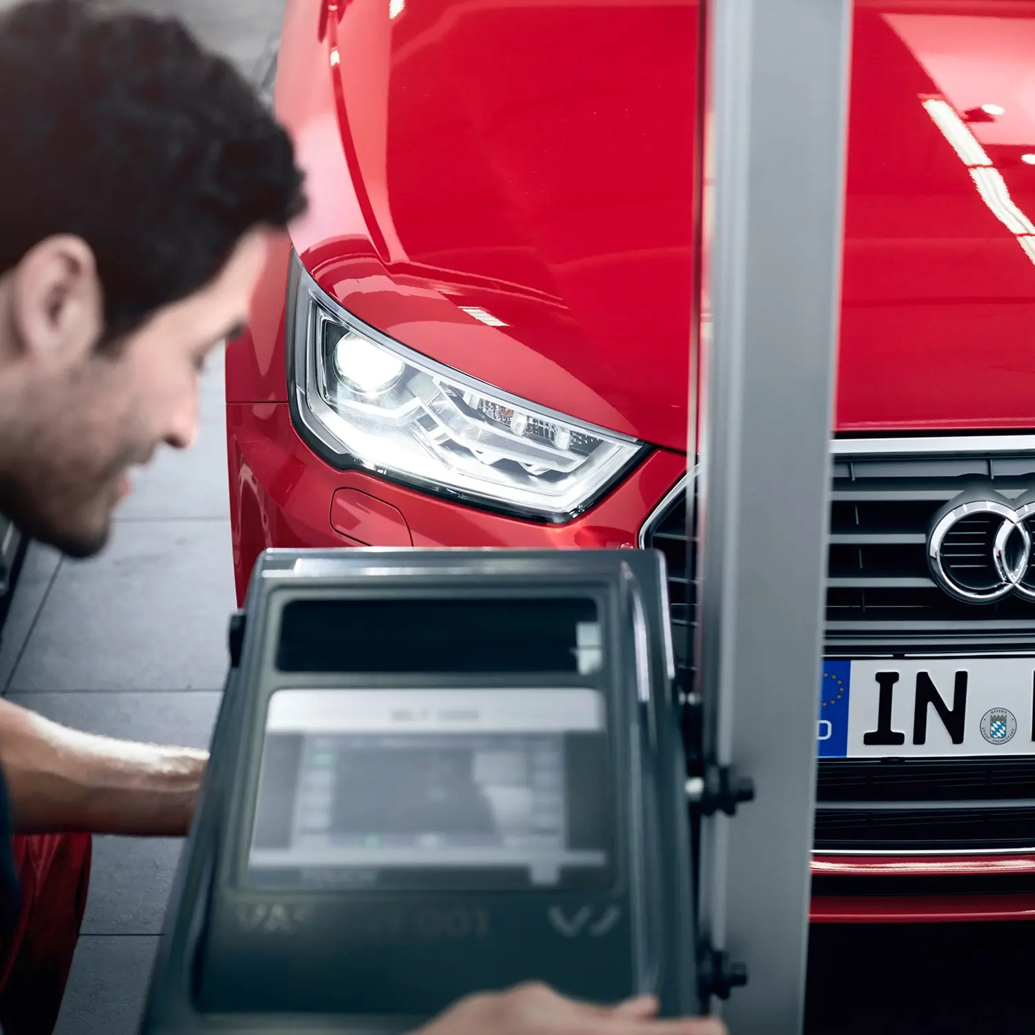Maintenance & Care | Swansea, Bridgend, Neyland | Sinclair Audi