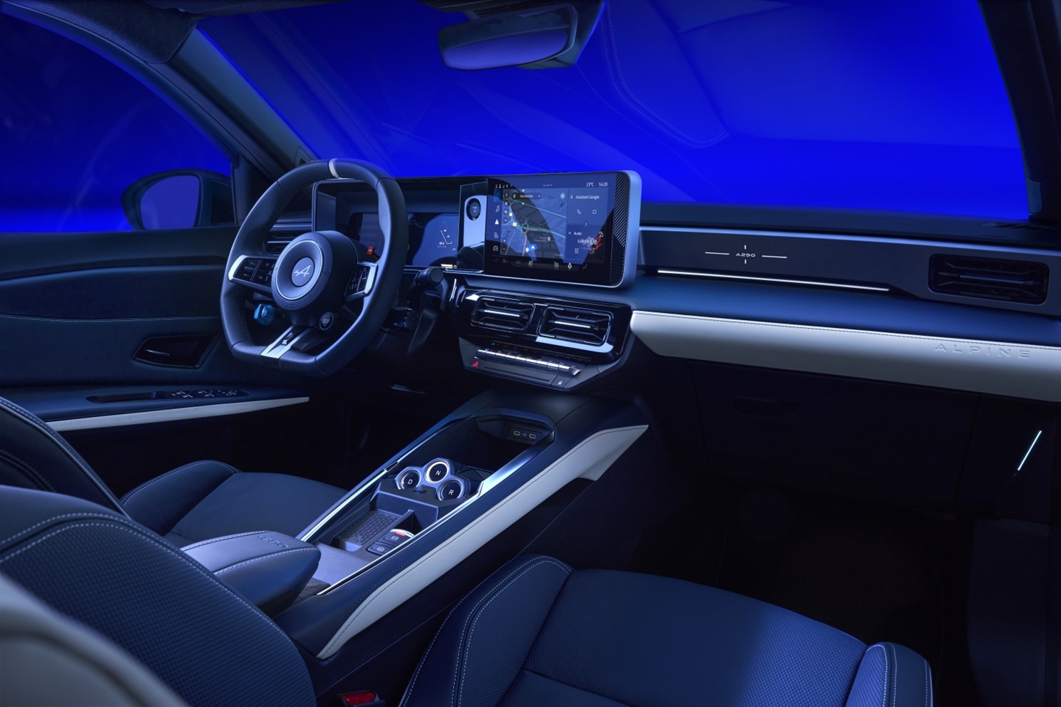 A290 - 100% electric sporty city car | Martins Alpine Centre Winchester