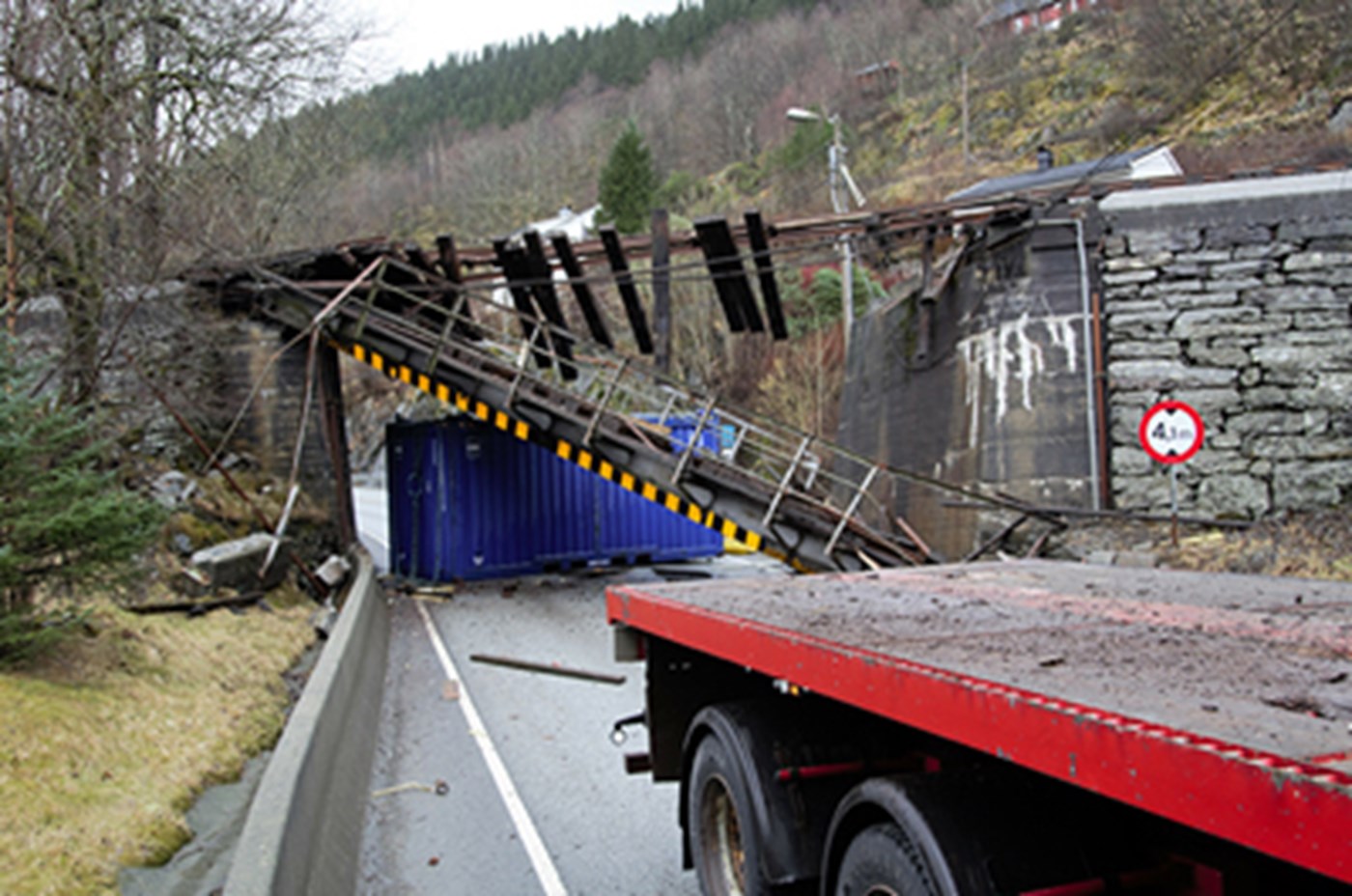 Call For Drivers to Know HGV Heights